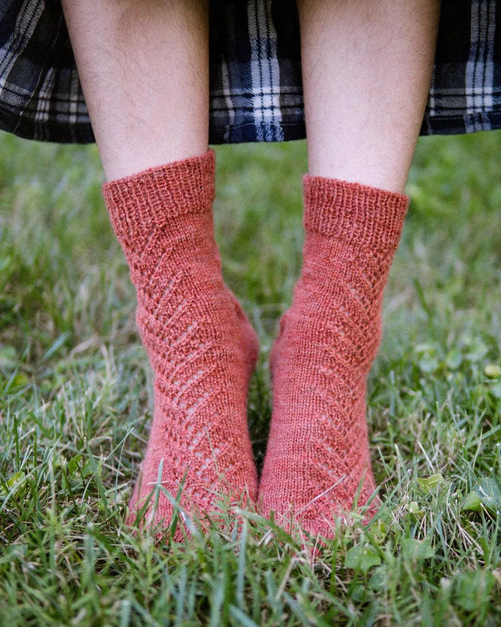 Queen Anne lace sock knitting pattern by Aimee Sher Makes