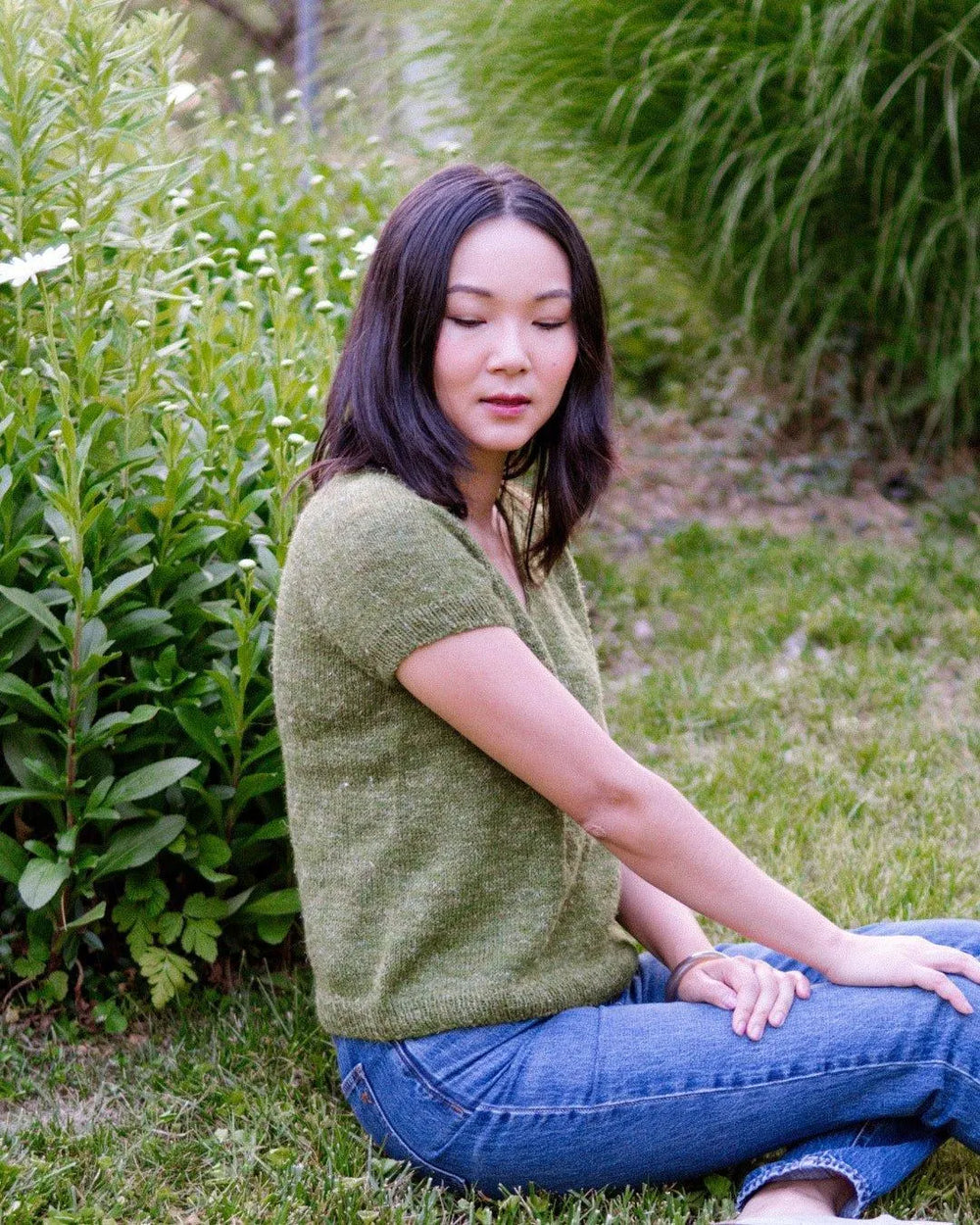 Slightly Sassy V - Raglan Knitting Pattern by Aimee Sher